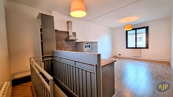 Appartement à vendre - Libourne, Centre-ville, Bastide, Gare - 4 pièces - 2 chambres