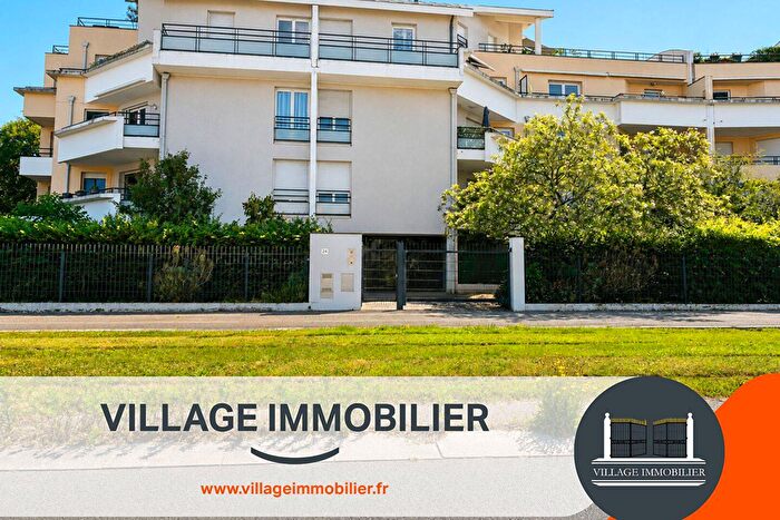 Les Charmilles-Parilly Sud-Université-Rebufer, Bron - Appartement 3 pièces à louer