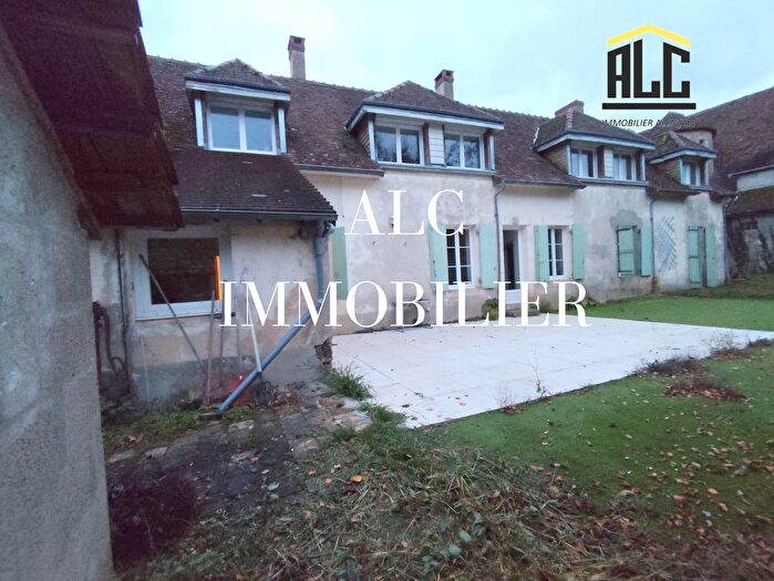 Maison à vendre - Courgains - 7 pièces - 5 chambres