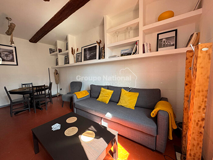 Appartement 2 pièces à Arles, Centre-ville, à louer