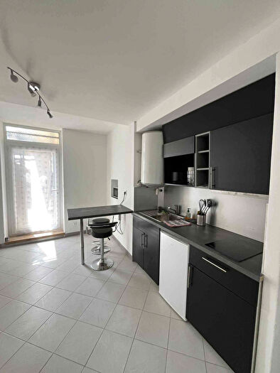 Nîmes, Gambetta : Appartement 2 pièces à louer