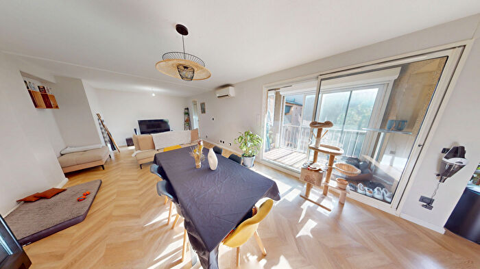 Appartement à vendre - Narbonne, Saint-Jean, Saint-Pierre - 3 pièces - 2 chambres