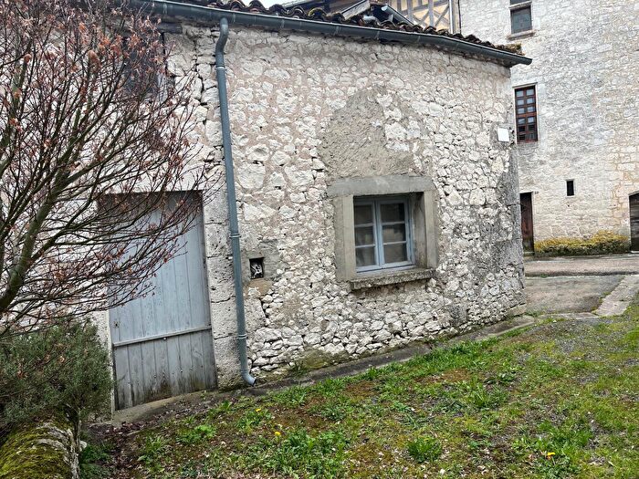 Maison à vendre - Issigeac - 5 pièces - 3 chambres