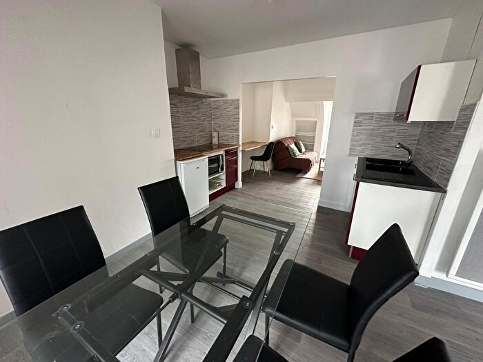 Cherbourg-Octeville, Octeville, Bourg - Appartement 2 pièces à louer