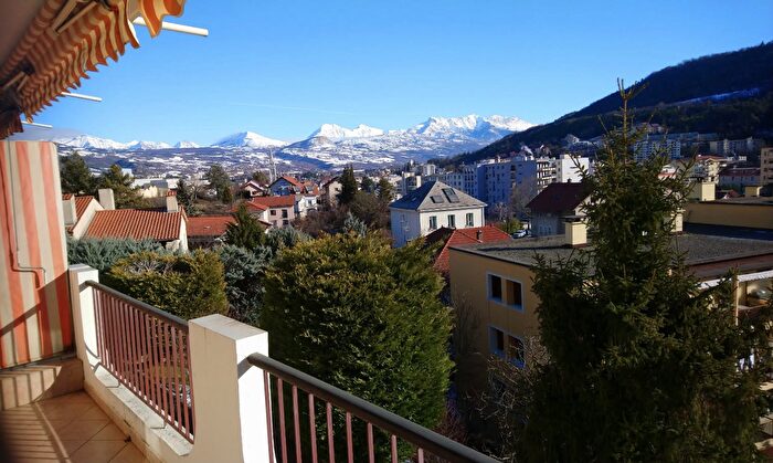 Appartement à vendre - Gap, Gap ville - 4 pièces - 2 chambres