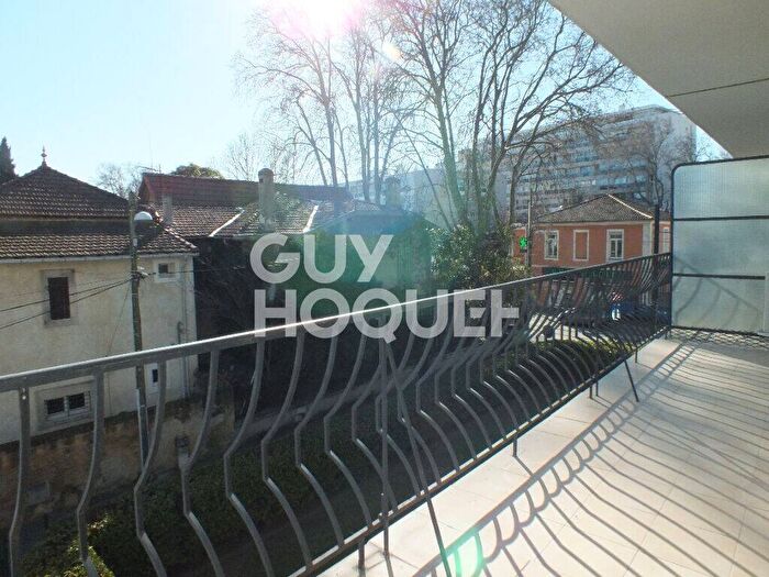 Appartement à louer - Saint Ruf-Trillade Sud, Avignon - 3 pièces - 2 chambres