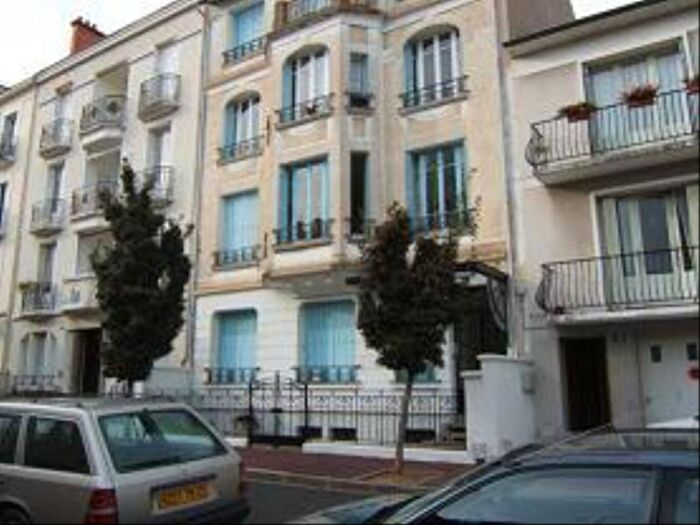 Appartement 3 pièces à Vichy, République, à louer