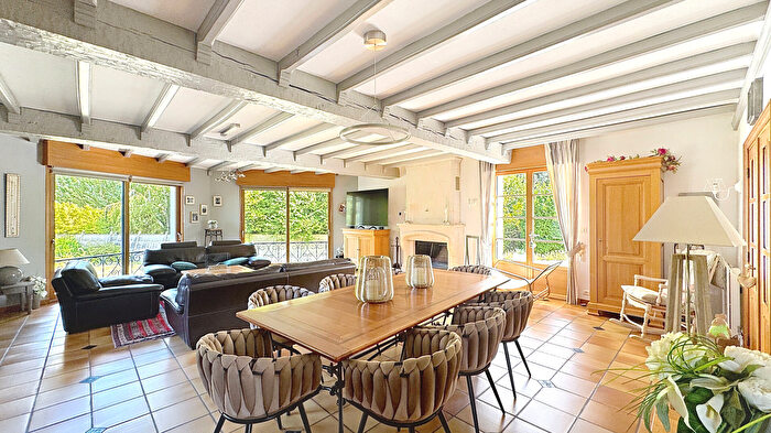 Bourbourg - Maison 8 pièces à vendre