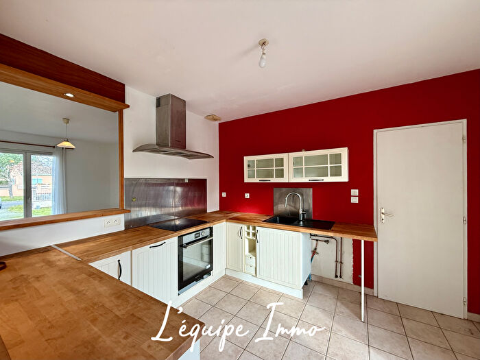 Maison à vendre - Bérat - 5 pièces - 4 chambres