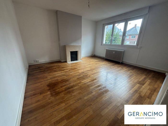 Appartement 5 pièces à Saint Germain-Les Halles, Amiens, à louer