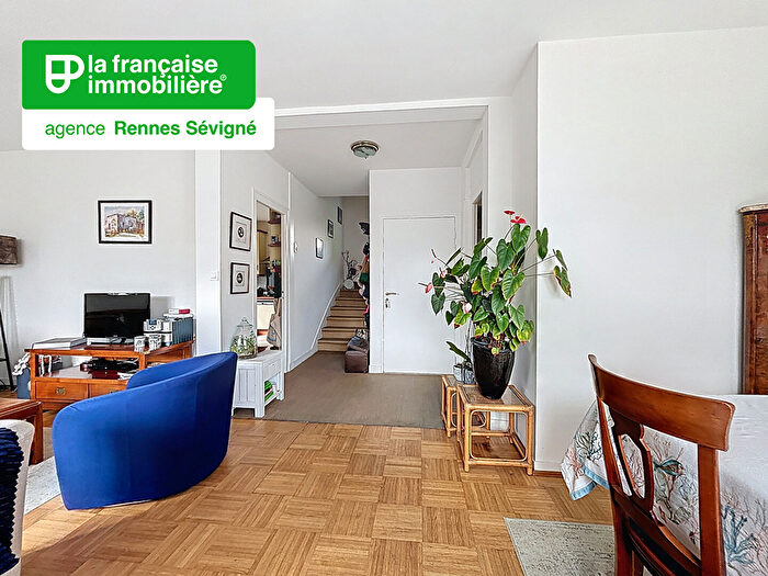 Appartement à vendre - Quartiers Nord-Est, Jeanne dArc - 6 pièces - 4 chambres