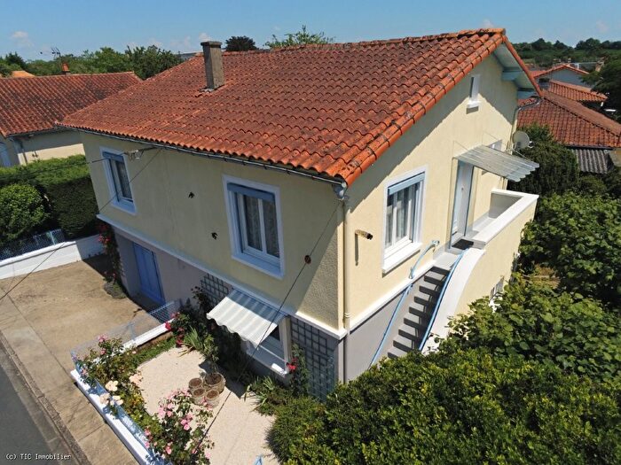 Civray - Maison 4 pièces à vendre