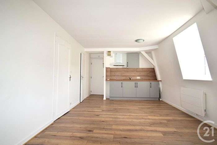 Appartement 2 pièces à Saint-Berthevin, à louer