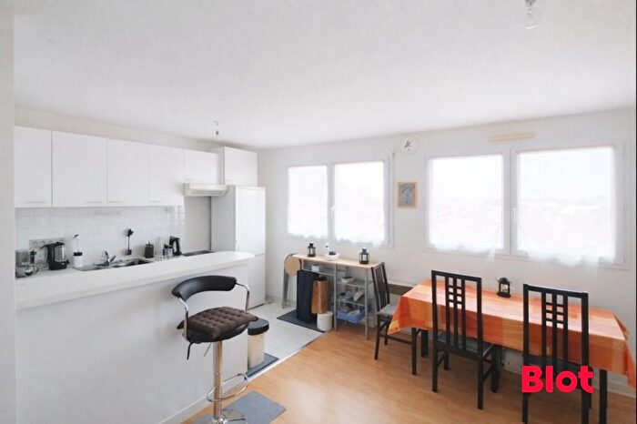 Appartement à vendre - Saint-Malo, La Gare, Marville - 2 pièces - 1 chambre