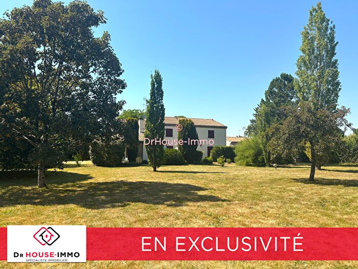 Jarnac - Maison 9 pièces à vendre