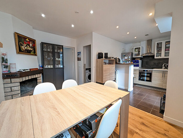 Appartement à vendre - Fontenay-sous-Bois, Proche Bois de Vincennes, Rer A - 3 pièces - 1 chambre