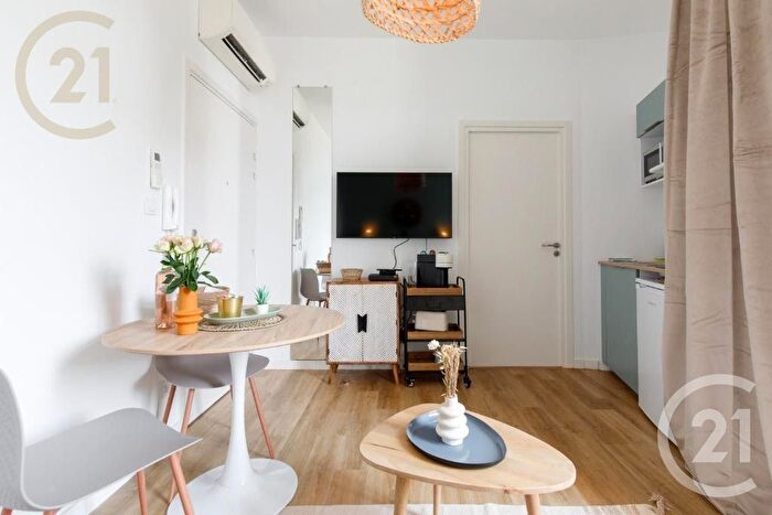 Appartement à vendre - Cannes, Prado, République - 1 pièce