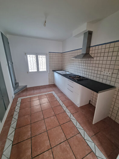 Maison à louer - Arles, Griffeuille - 3 pièces - 2 chambres