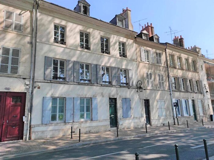 Bourgogne-Châtelet, Orléans : Appartement 2 pièces à louer