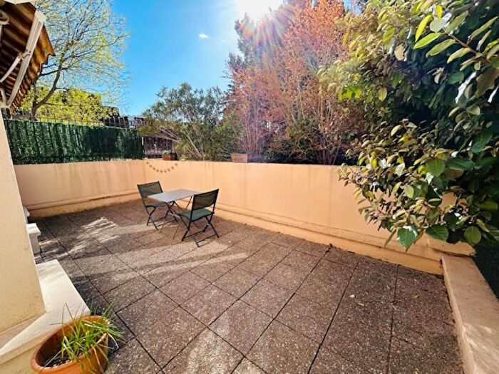 Appartement à vendre - Avignon - 3 pièces - 2 chambres