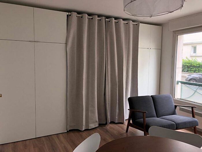 Appartement 1 pièce à Maisons-Alfort, à louer