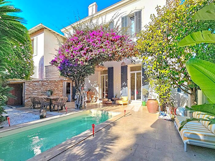 Maison à vendre - Vallauris, Les Paluds - 5 pièces - 4 chambres