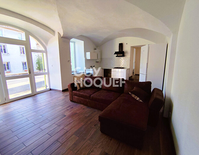 Appartement à vendre - Montbrison, Centre-ville - 2 pièces - 1 chambre