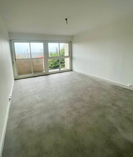 Appartement à louer - Saint-Pierre-dIrube - 3 pièces - 2 chambres