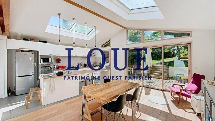 Maison à louer - Plateau-Mont Valérien, Rueil-Malmaison - 5 pièces - 4 chambres