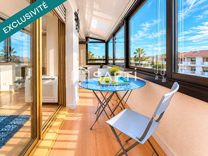 Appartement 1 pièce à Saint-Raphaël, Veyssières, à vendre