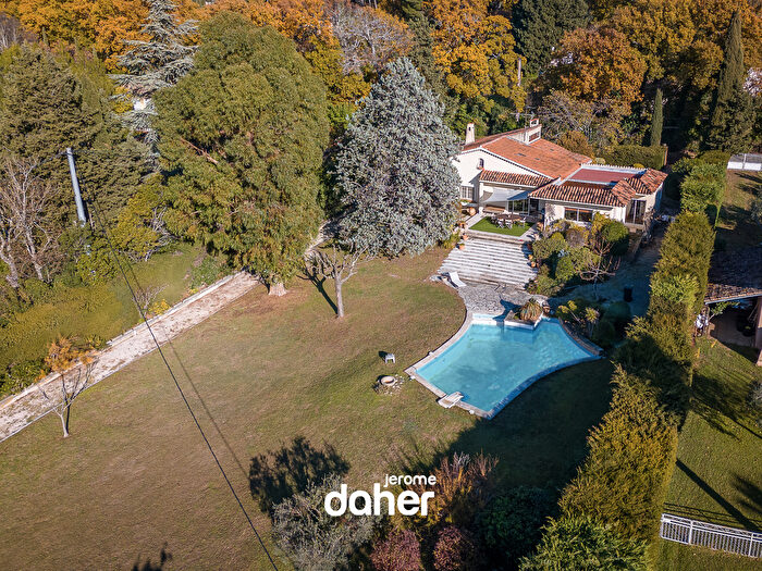 Maison à vendre - Gémenos - 6 pièces - 3 chambres