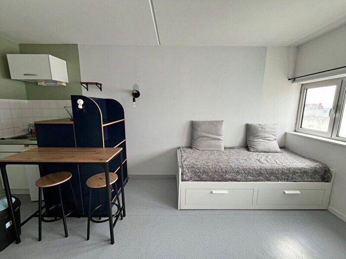 Centre, Brest : Appartement 1 pièce à louer