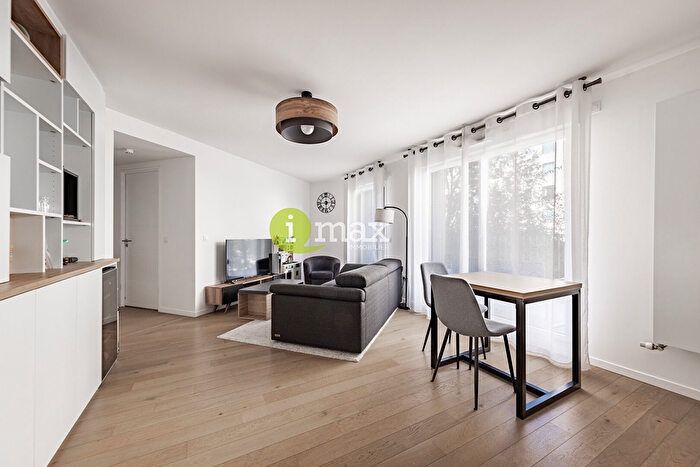 Appartement 3 pièces à vendre à Clichy, République, Victor Hugo