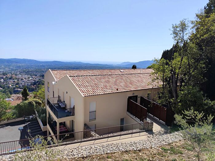 Appartement à vendre - Grasse, Centre-ville Nord - 3 pièces - 2 chambres