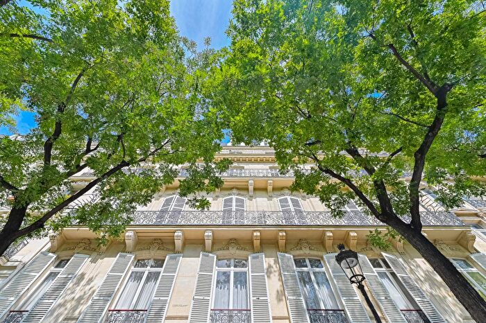 Appartement 8 pièces à Paris 10ème, Château d'Eau, Lancry, à vendre