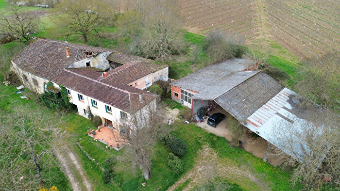 Maison à vendre - Campagnac - 7 pièces - 5 chambres