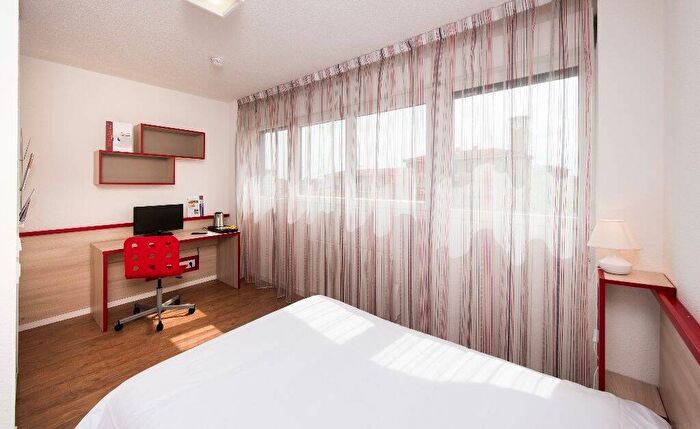 Appartement à louer - Montchat, Lyon ème arrondissement - 1 pièce