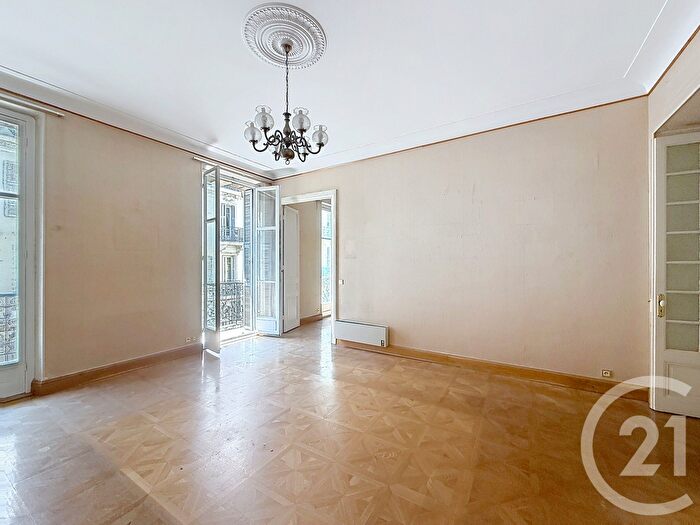 Appartement 5 pièces à Nice, Carabacel, à vendre