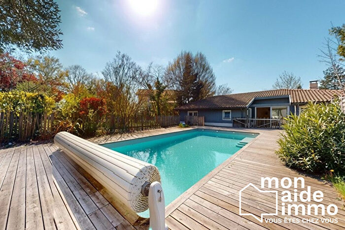 Artigues-près-Bordeaux : Maison 5 pièces à vendre