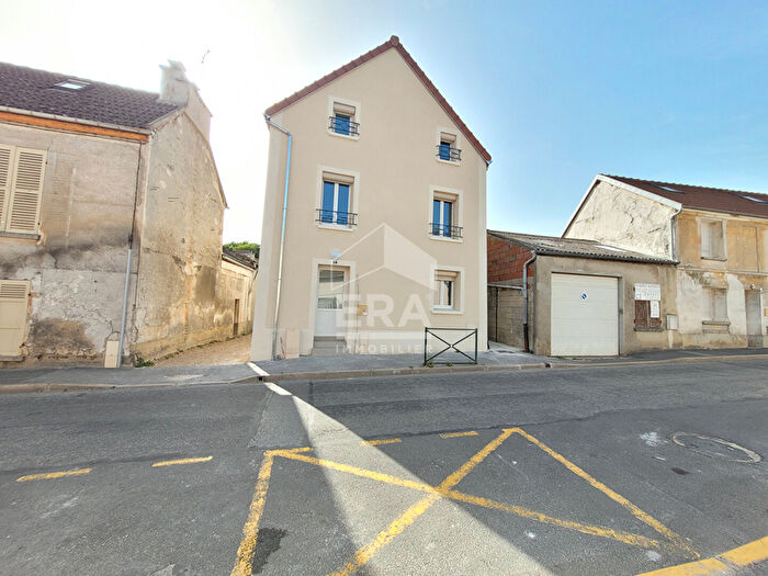 Maison à louer - Penchard - 4 pièces - 2 chambres