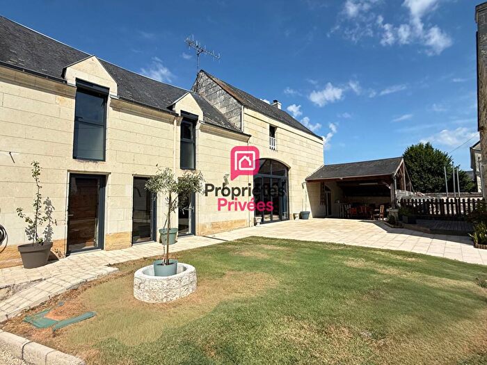 Maison 8 pièces à vendre à Beaumont-en-Véron