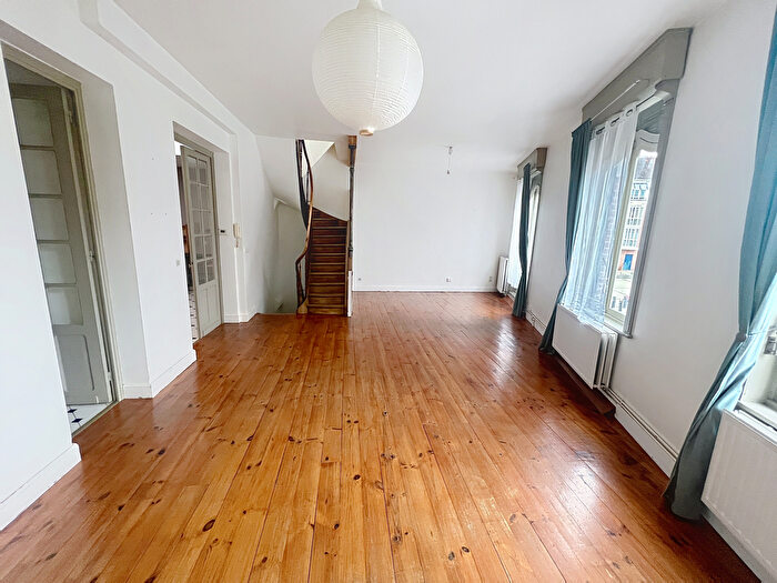 Tourcoing, Centre-ville : Appartement 3 pièces à vendre