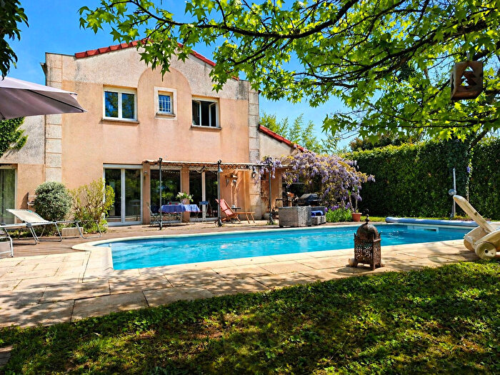 Maison 5 pièces à vendre - Saint-Bonnet-de-Mure