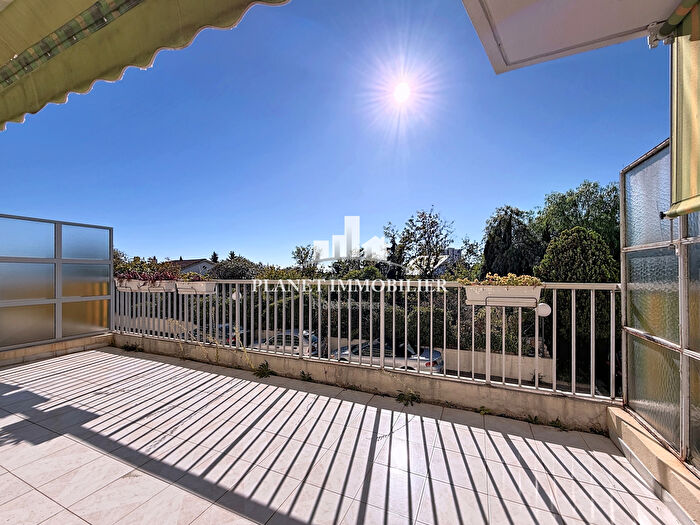 Appartement à vendre - Antibes, Rastines, Super Antibes, Laval, La Fontonne - 3 pièces - 2 chambres