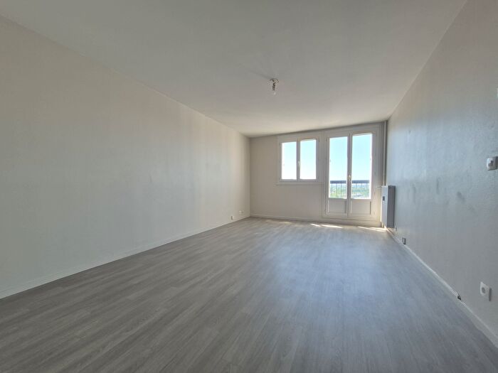 Tours, Giraudeau - Appartement 4 pièces à louer