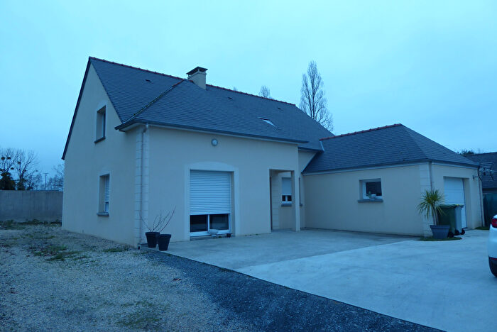 Maison à louer - Châteaubriant, La Borderie, Choisel, La Ville Marie, Etang - 4 pièces - 3 chambres