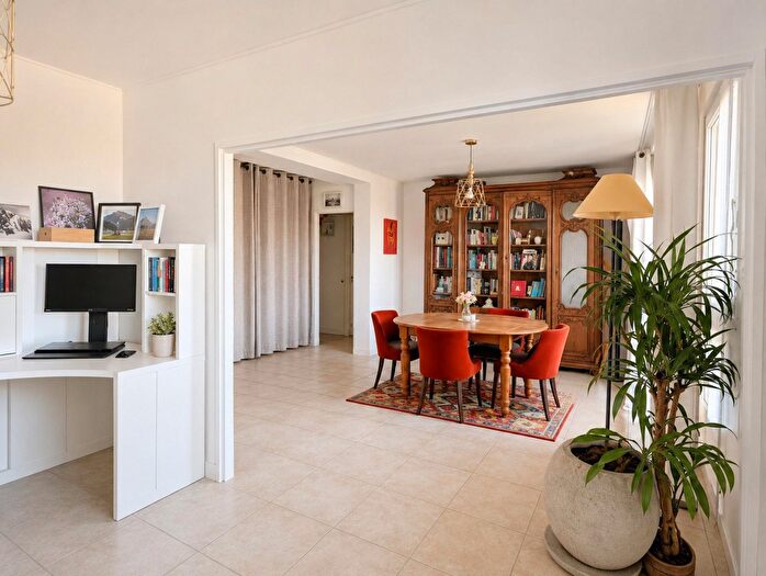 Appartement 4 pièces à Villeneuve-d'Ascq, Sart, Babylone, à vendre