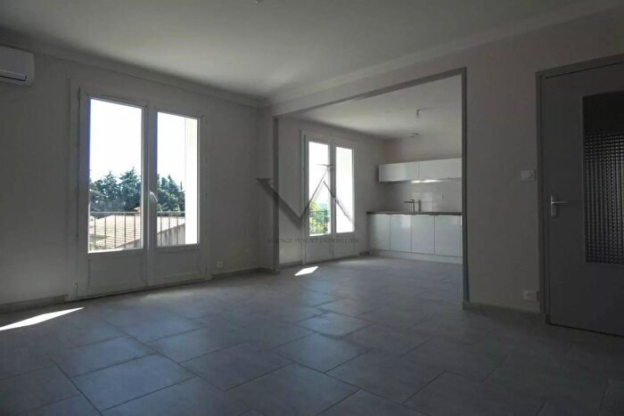 Appartement à louer - Allan - 4 pièces - 3 chambres