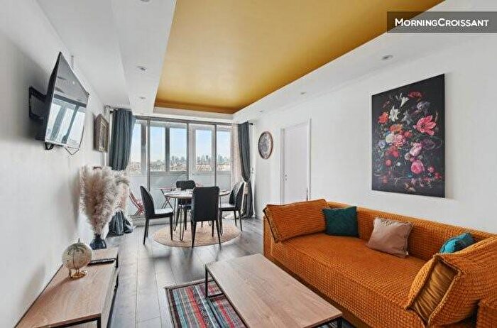 Appartement à louer - Plateau-Grèves-Europe-Gare du Stade-Fossés Jean, Colombes - 4 pièces - 3 chambres