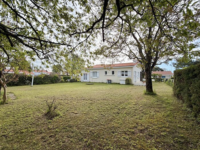 Maison 6 pièces à Saint-Hilaire-de-Riez, Mouettes, Becs, Pège, Demoiselles, Littoral, Le Both, à vendre